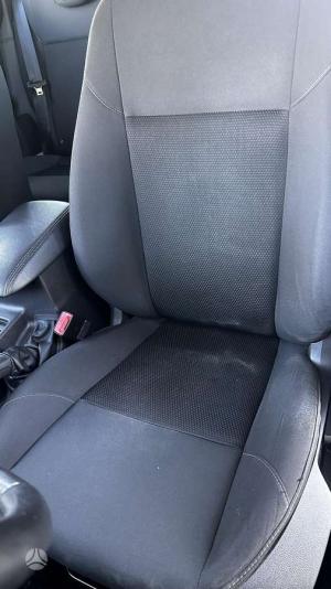 Blue Ford Focus 2015 in Utena, with an engine capacity of 1.00 L and mileage of 260 thousand km for 3750 €, photo 26 on AUTOMOTO.COM.LV