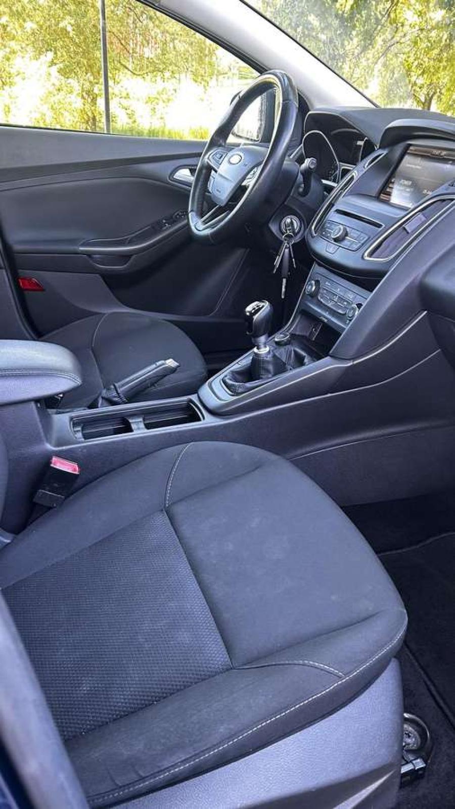 Blue Ford Focus 2015 in Utena, with an engine capacity of 1.00 L and mileage of 260 thousand km for 3750 €, photo 27 on AUTOMOTO.COM.LV