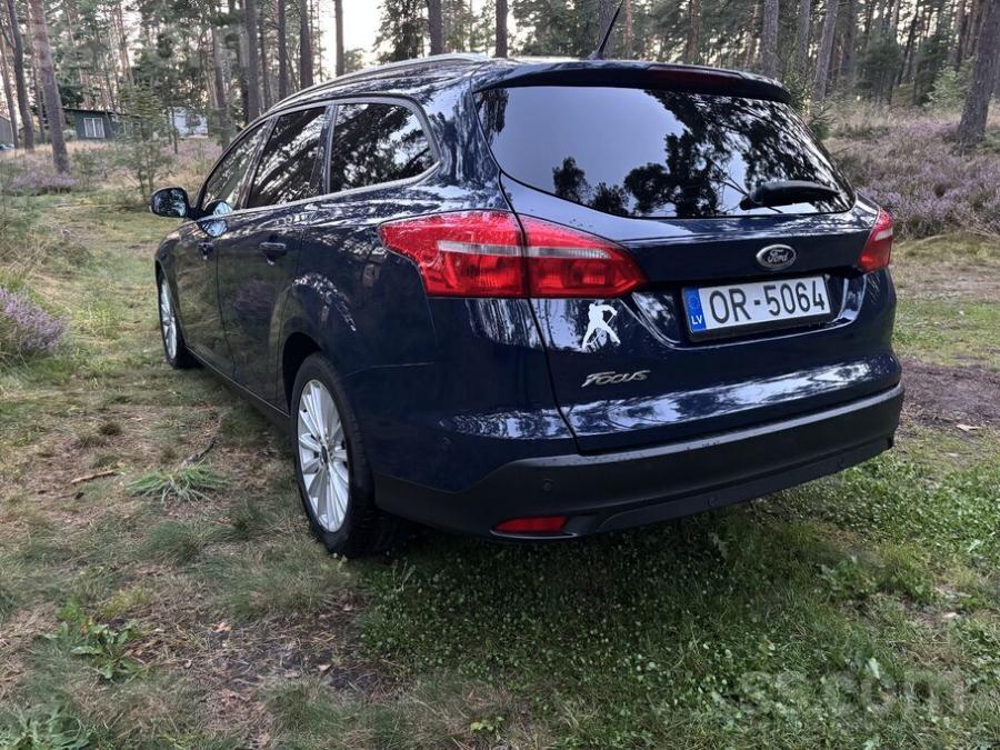 Zils Ford Focus 2015 Rīga, ar dzinēja tilpumu 1.50 L un nobraukumu 262 tūkst. km par 5000 €, foto 6 vietnē AUTOMOTO.COM.LV