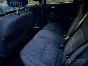 Zils Ford Focus 2015 Rīga, ar dzinēja tilpumu 1.50 L un nobraukumu 262 tūkst. km par 5000 €, foto 12 vietnē AUTOMOTO.COM.LV