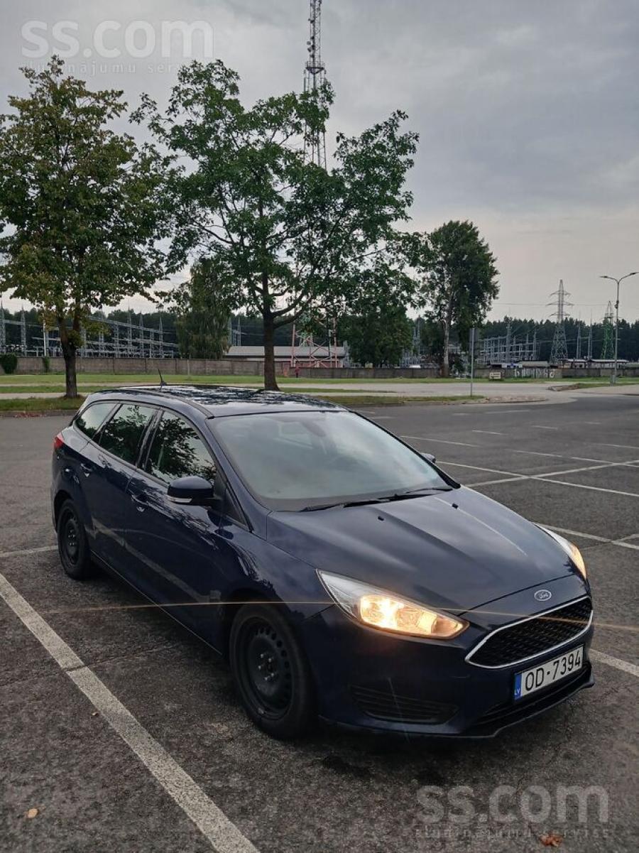 Blue Ford Focus 2015 in Riga, with an engine capacity of 1.60 L and mileage of 280 thousand km for 3700 €, photo 7 on AUTOMOTO.COM.LV