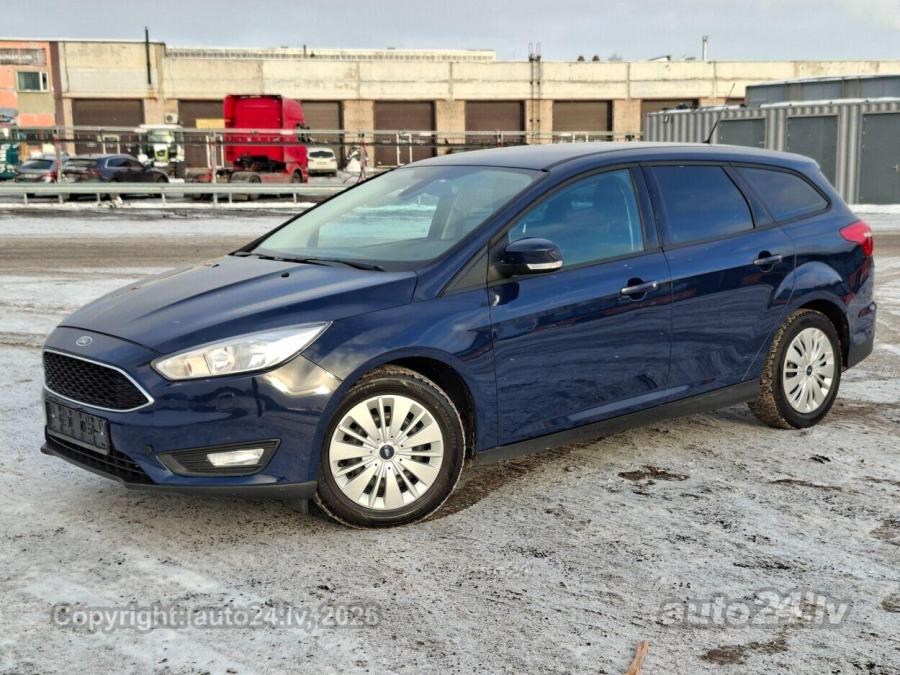 Zils Ford Focus 2016 Tartu, ar dzinēja tilpumu 1.00 L un nobraukumu 116 tūkst. km par 5499 €, foto 1 vietnē AUTOMOTO.COM.LV