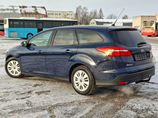 Zils Ford Focus 2016 Tartu, ar dzinēja tilpumu 1.00 L un nobraukumu 116 tūkst. km par 5499 €, foto 4 vietnē AUTOMOTO.COM.LV