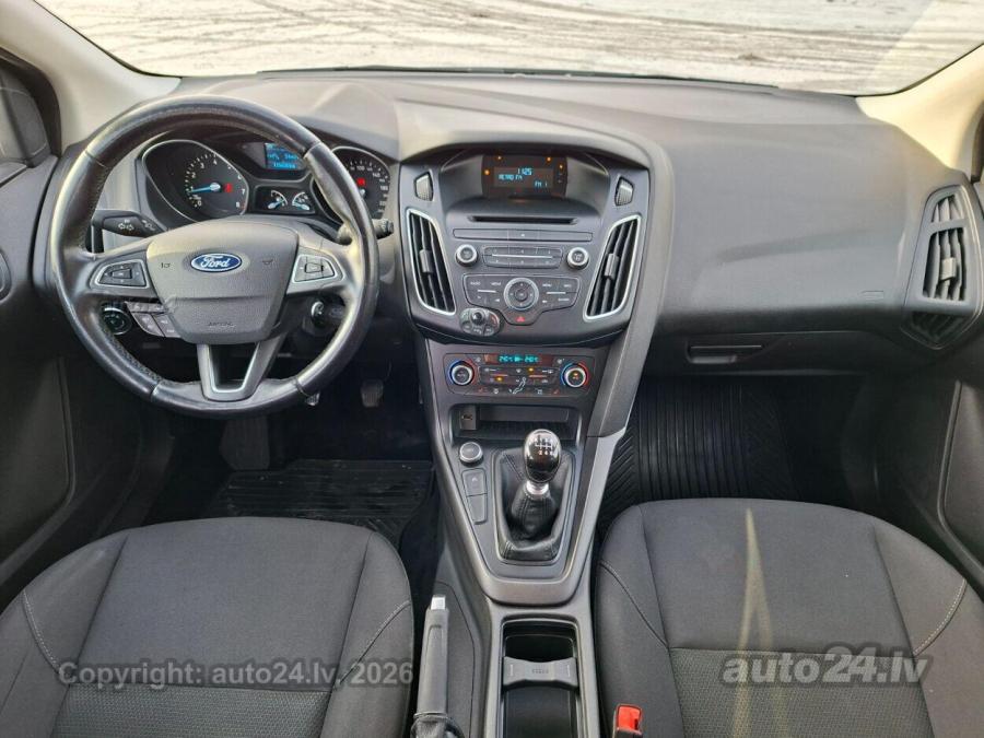 Zils Ford Focus 2016 Tartu, ar dzinēja tilpumu 1.00 L un nobraukumu 116 tūkst. km par 5499 €, foto 6 vietnē AUTOMOTO.COM.LV
