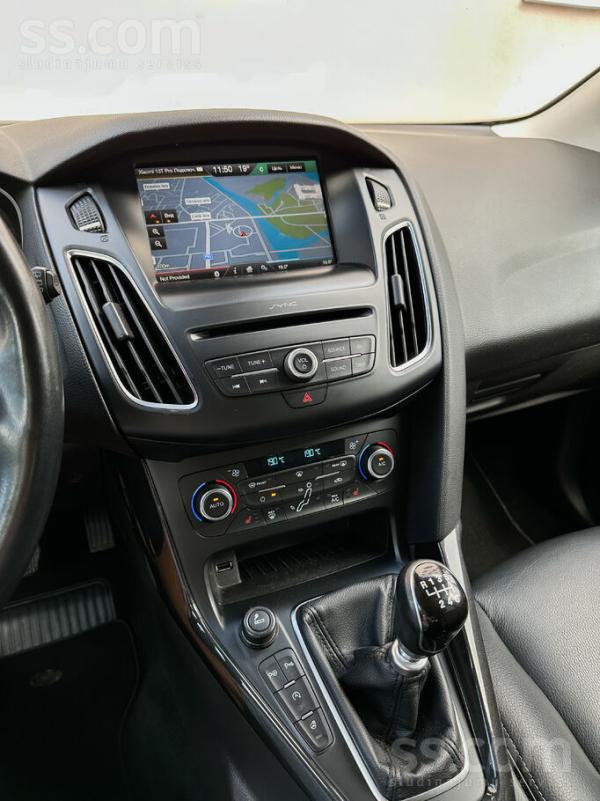 Zils Ford Focus 2016 Jelgava, ar dzinēja tilpumu 1.50 L un nobraukumu 188 tūkst. km par 6990 €, foto 9 vietnē AUTOMOTO.COM.LV