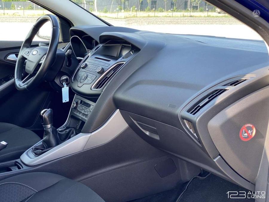 Zils Ford Focus 2016 Tauragė, ar dzinēja tilpumu 1.00 L un nobraukumu 84 tūkst. km par 4250 €, foto 9 vietnē AUTOMOTO.COM.LV