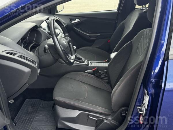 Zils Ford Focus 2017 Rīga, ar dzinēja tilpumu 1.00 L un nobraukumu 156 tūkst. km par 7900 €, foto 9 vietnē AUTOMOTO.COM.LV