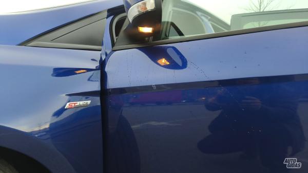 Zils Ford Focus 2017 Klaipėda, ar dzinēja tilpumu 1.50 L un nobraukumu 107 tūkst. km par 8800 €, foto 10 vietnē AUTOMOTO.COM.LV
