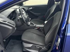 Blue Ford Focus 2017 in Riga, with an engine capacity of 1.00 L and mileage of 156 thousand km for 7900 €, photo 10 on AUTOMOTO.COM.LV