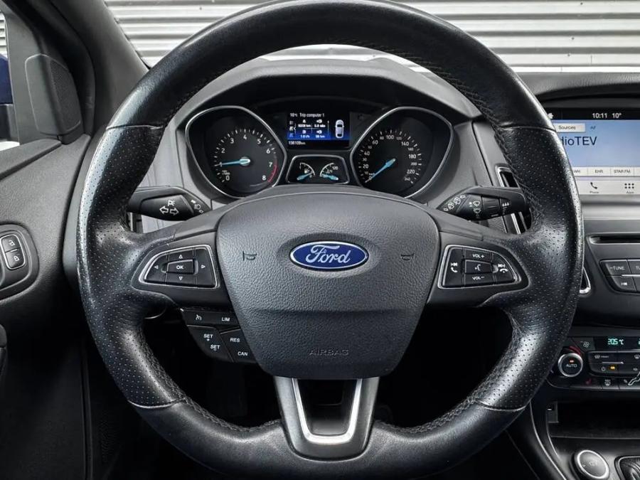 Blue Ford Focus 2017 in Riga, with an engine capacity of 1.00 L and mileage of 156 thousand km for 7900 €, photo 15 on AUTOMOTO.COM.LV