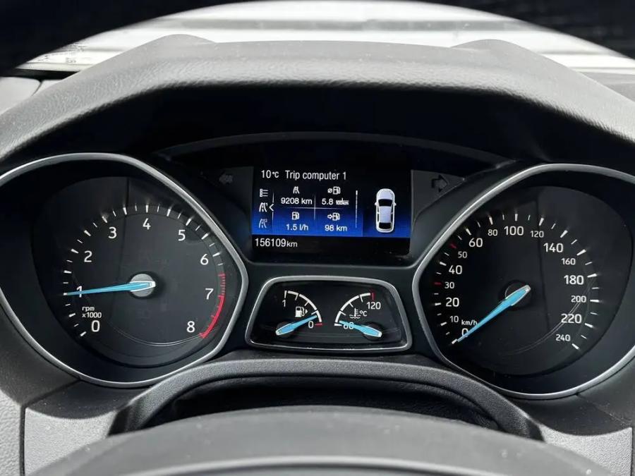 Blue Ford Focus 2017 in Riga, with an engine capacity of 1.00 L and mileage of 156 thousand km for 7900 €, photo 16 on AUTOMOTO.COM.LV