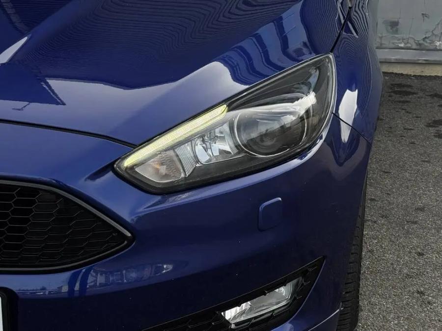 Blue Ford Focus 2017 in Riga, with an engine capacity of 1.00 L and mileage of 156 thousand km for 7900 €, photo 29 on AUTOMOTO.COM.LV