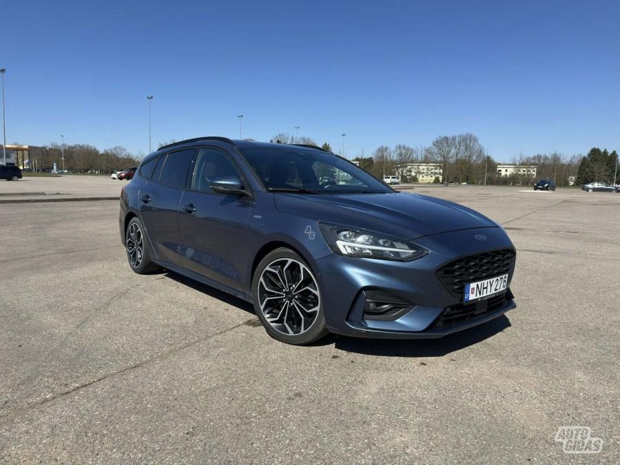 Zils Ford Focus 2018 Kauņa, ar dzinēja tilpumu 1.50 L un nobraukumu 200 tūkst. km par 9250 €, foto 1 vietnē AUTOMOTO.COM.LV
