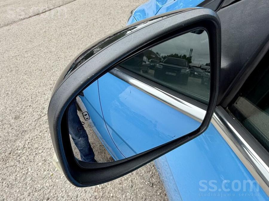 Zils Ford Focus 2018 Rīga, ar dzinēja tilpumu 2.00 L un nobraukumu 0 tūkst. km par 7550 €, foto 18 vietnē AUTOMOTO.COM.LV