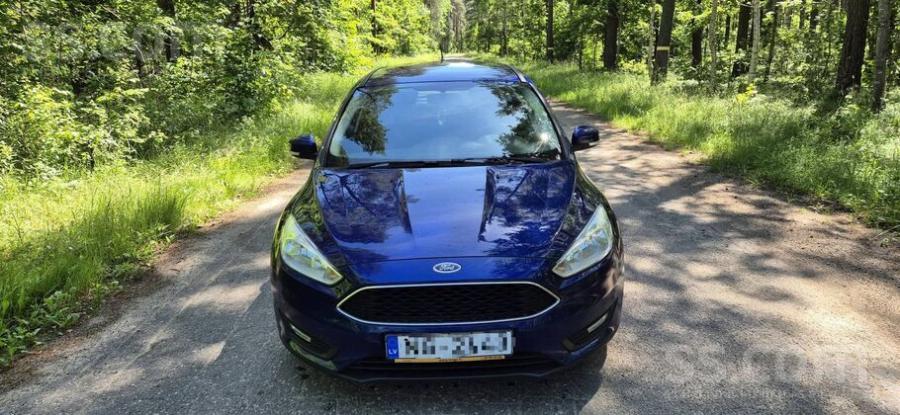 Blue Ford Focus 2018 in Riga, with an engine capacity of 1.50 L and mileage of 125 thousand km for 8200 €, photo 4 on AUTOMOTO.COM.LV