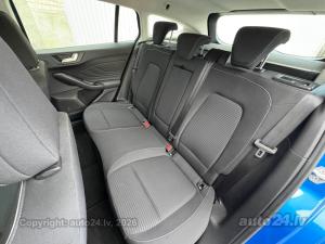 Blue Ford Focus 2019 in Paide, with an engine capacity of 1.50 L and mileage of 278 thousand km for 8900 €, photo 19 on AUTOMOTO.COM.LV