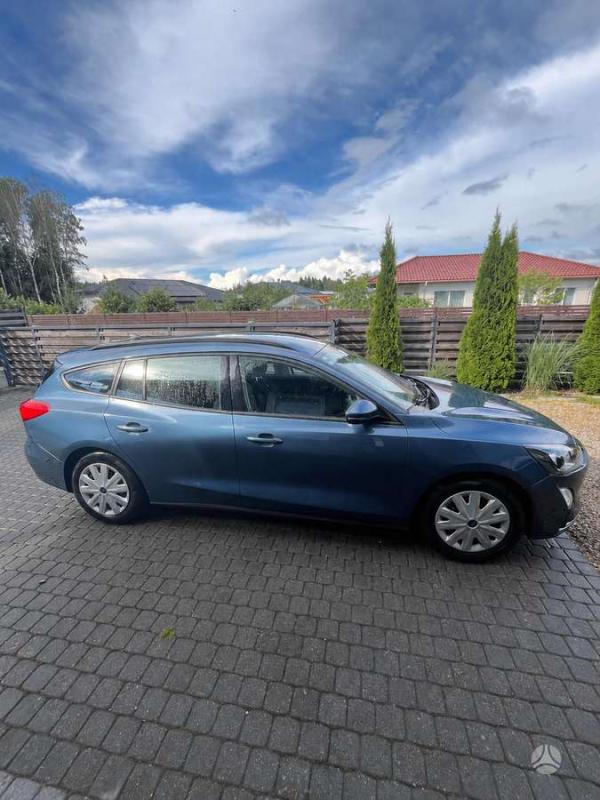 Zils Ford Focus 2019 Viļņa, ar dzinēja tilpumu 1.50 L un nobraukumu 209 tūkst. km par 6700 €, foto 8 vietnē AUTOMOTO.COM.LV