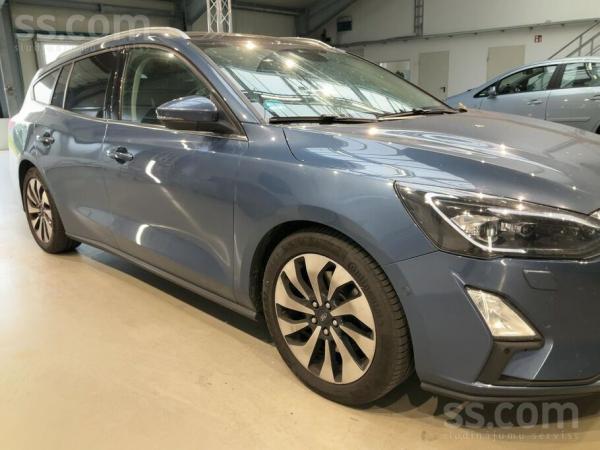 Blue Ford Focus 2019 in Tukums, with an engine capacity of 2.00 L and mileage of 218 thousand km for 9200 €, photo 4 on AUTOMOTO.COM.LV