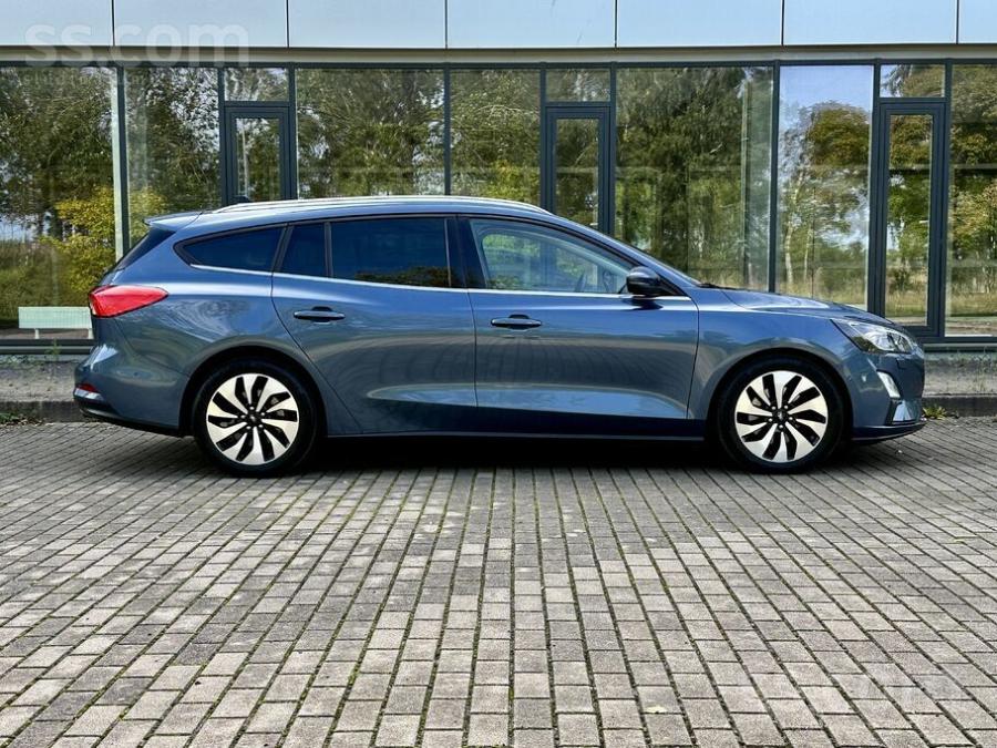 Blue Ford Focus 2019 in Tukums, with an engine capacity of 2.00 L and mileage of 218 thousand km for 8790 €, photo 9 on AUTOMOTO.COM.LV