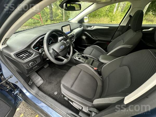 Ford Focus 2019 Tukums vietnē Zils Ford Focus 2019 Tukums, ar dzinēja tilpumu 2.00 L un nobraukumu 218 tūkst. km par 8790 €, foto 10 vietnē AUTOMOTO.COM.LV