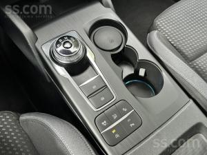 Blue Ford Focus 2019 in Tukums, with an engine capacity of 2.00 L and mileage of 218 thousand km for 8790 €, photo 21 on AUTOMOTO.COM.LV