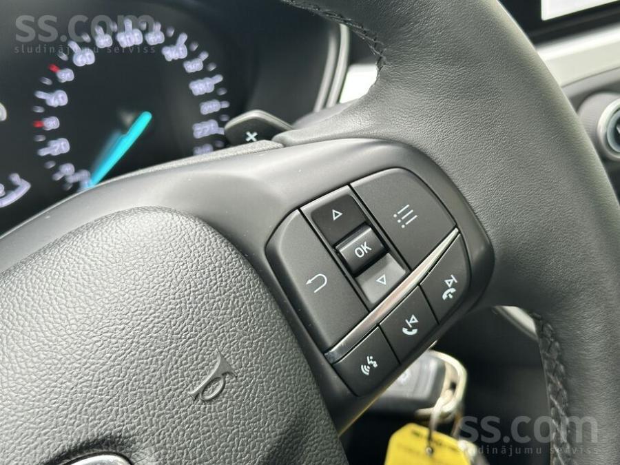 Blue Ford Focus 2019 in Tukums, with an engine capacity of 2.00 L and mileage of 218 thousand km for 8790 €, photo 23 on AUTOMOTO.COM.LV