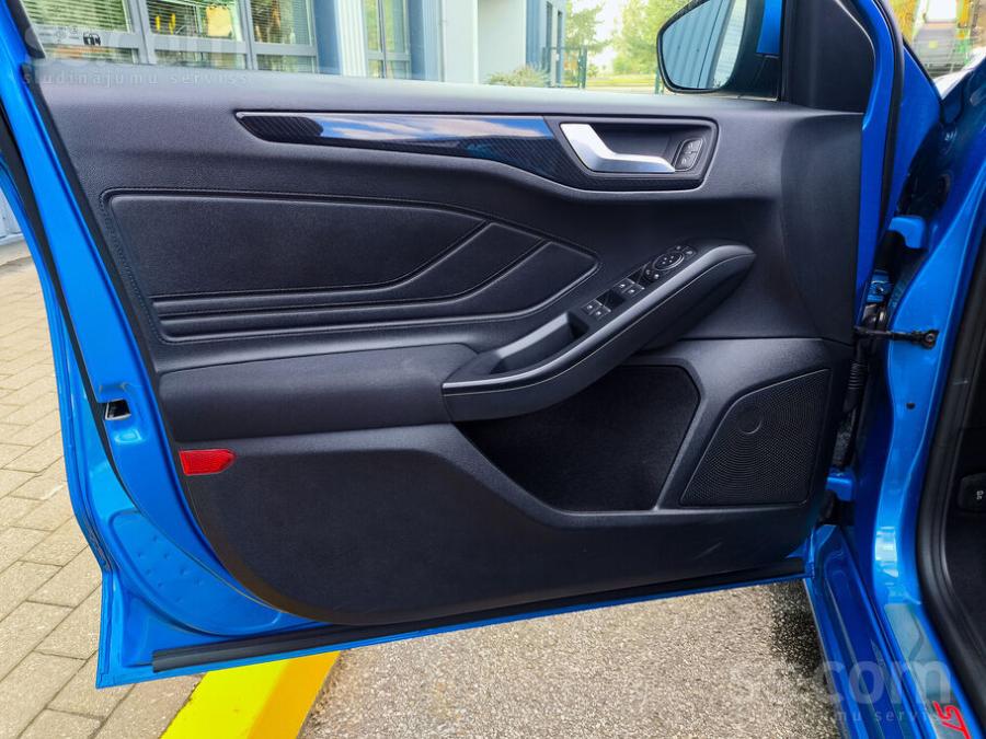 Zils Ford Focus 2019 Rīga, ar dzinēja tilpumu 1.50 L un nobraukumu 217 tūkst. km par 8990 €, foto 20 vietnē AUTOMOTO.COM.LV
