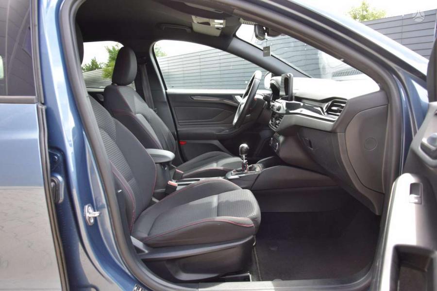 Blue Ford Focus 2019 in Vilnius, with an engine capacity of 1.00 L and mileage of 256 thousand km for 6950 €, photo 18 on AUTOMOTO.COM.LV