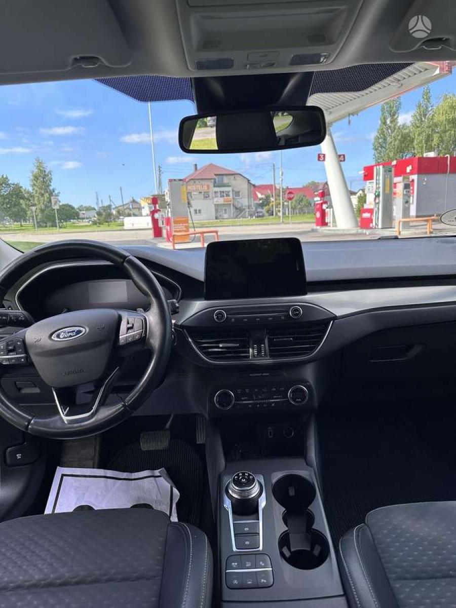 Zils Ford Focus 2019 Tauragė, ar dzinēja tilpumu 1.50 L un nobraukumu 195 tūkst. km par 7800 €, foto 12 vietnē AUTOMOTO.COM.LV
