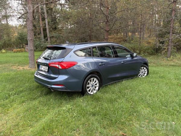 Ford Focus 2019 Rīga vietnē Zils Ford Focus 2019 Rīga, ar dzinēja tilpumu 1.00 L un nobraukumu 170 tūkst. km par 8490 €, foto 3 vietnē AUTOMOTO.COM.LV