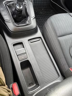 Zils Ford Focus 2019 Rīga, ar dzinēja tilpumu 1.00 L un nobraukumu 170 tūkst. km par 8490 €, foto 13 vietnē AUTOMOTO.COM.LV