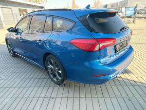 Blue Ford Focus 2020 in Kaunas, with an engine capacity of 1.00 L and mileage of 189 thousand km for 8900 €, photo 3 on AUTOMOTO.COM.LV