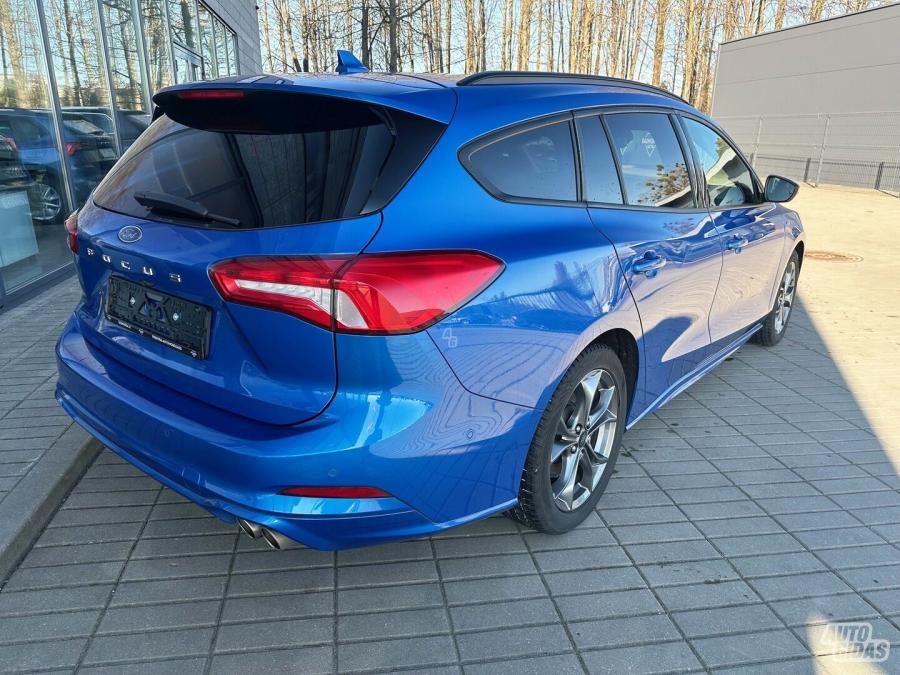 Blue Ford Focus 2020 in Kaunas, with an engine capacity of 1.00 L and mileage of 189 thousand km for 8900 €, photo 5 on AUTOMOTO.COM.LV