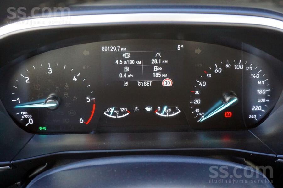 Zils Ford Focus 2020 Rīga, ar dzinēja tilpumu 1.50 L un nobraukumu 140 tūkst. km par 8900 €, foto 25 vietnē AUTOMOTO.COM.LV