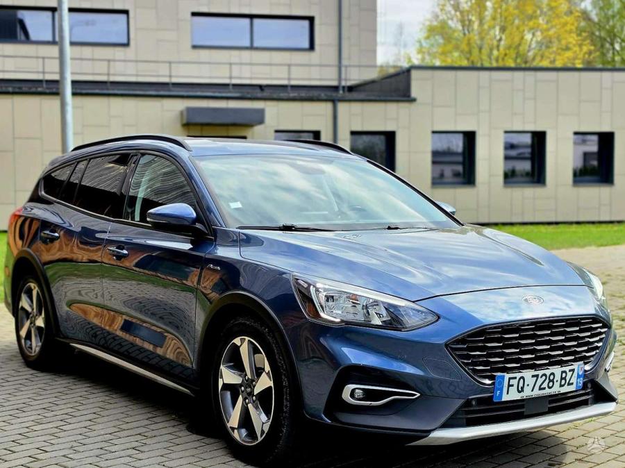 Blue Ford Focus 2020 in Taurage, with an engine capacity of 1.50 L and mileage of 205 thousand km for 7700 €, photo 4 on AUTOMOTO.COM.LV