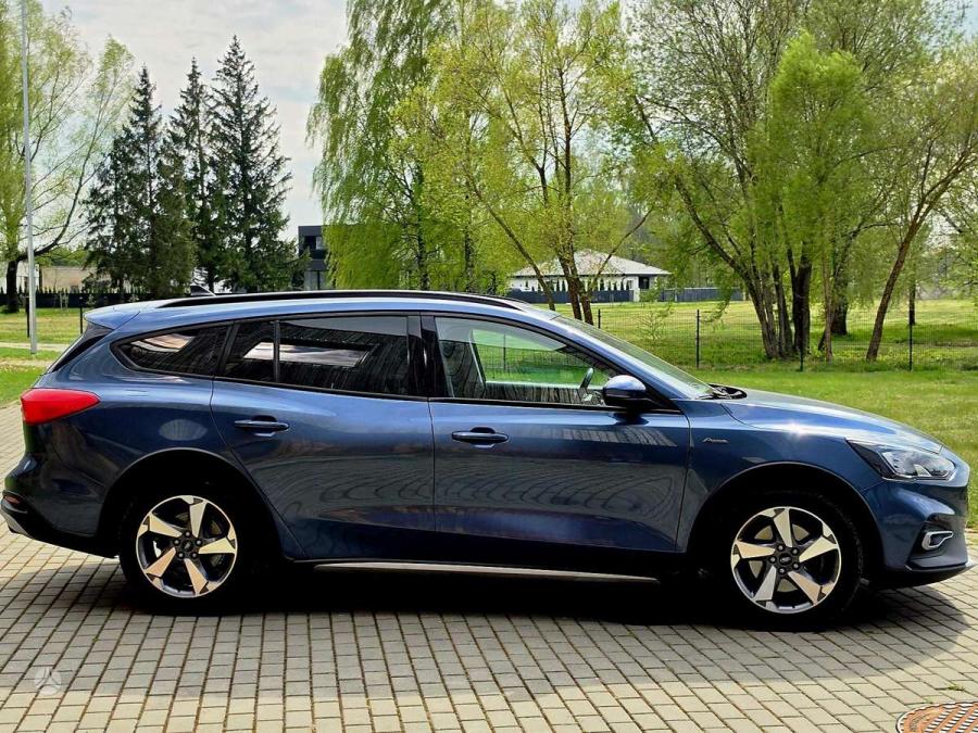 Blue Ford Focus 2020 in Taurage, with an engine capacity of 1.50 L and mileage of 205 thousand km for 7700 €, photo 9 on AUTOMOTO.COM.LV