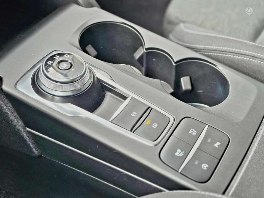 Blue Ford Focus 2020 in Taurage, with an engine capacity of 1.50 L and mileage of 205 thousand km for 7700 €, photo 32 on AUTOMOTO.COM.LV