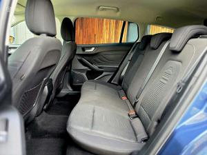 Blue Ford Focus 2020 in Taurage, with an engine capacity of 1.50 L and mileage of 205 thousand km for 7700 €, photo 36 on AUTOMOTO.COM.LV