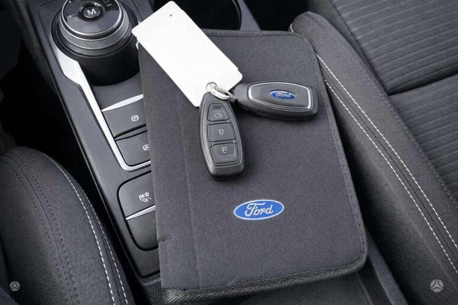 Blue Ford Focus 2020 in Marijampole, with an engine capacity of 1.50 L and mileage of 133 thousand km for 11616 €, photo 21 on AUTOMOTO.COM.LV