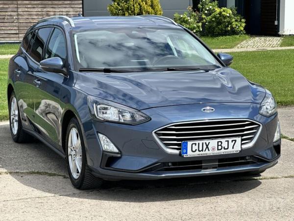 Zils Ford Focus 2020 Rīga, ar dzinēja tilpumu 1.00 L un nobraukumu 139 tūkst. km par 8399 €, foto 2 vietnē AUTOMOTO.COM.LV