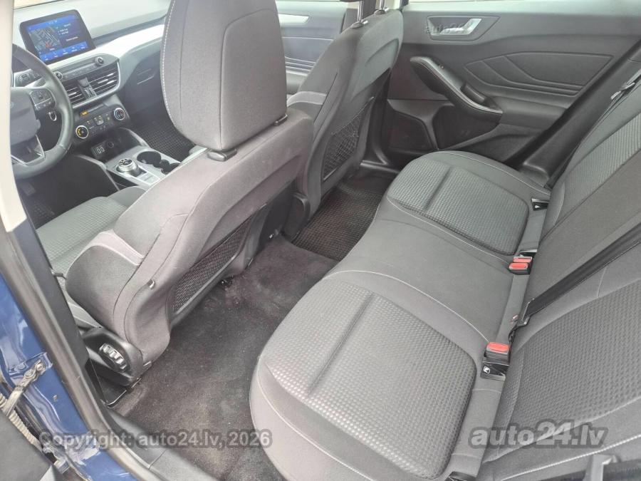 Blue Ford Focus 2021 in Tallinn, with an engine capacity of 1.50 L and mileage of 234 thousand km for 5390 €, photo 9 on AUTOMOTO.COM.LV
