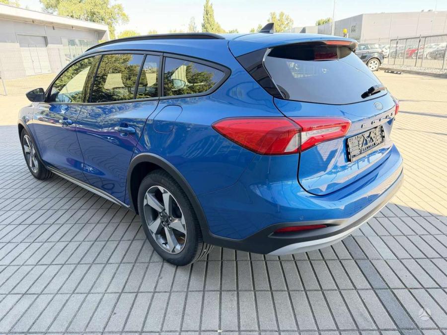 Zils Ford Focus 2021 Kauņa, ar dzinēja tilpumu 1.00 L un nobraukumu 192 tūkst. km par 9200 €, foto 5 vietnē AUTOMOTO.COM.LV