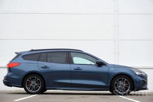 Blue Ford Focus 2021 in Riga, with an engine capacity of 2.00 L and mileage of 191 thousand km for 10700 €, photo 13 on AUTOMOTO.COM.LV