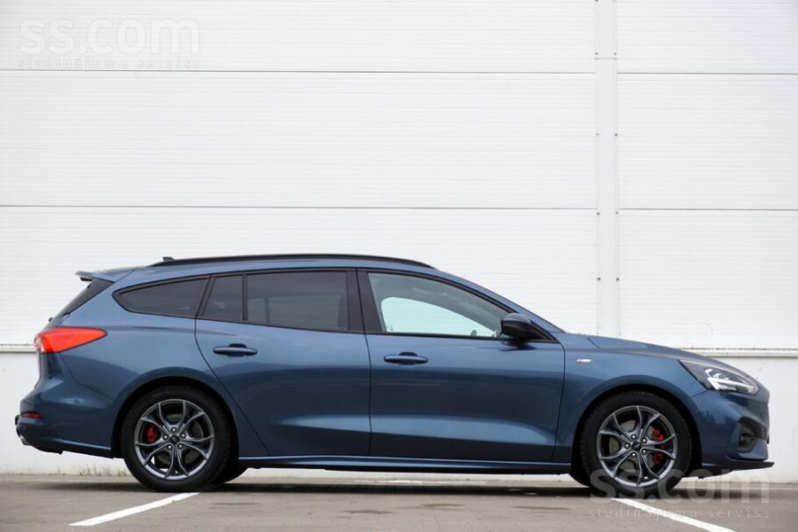 Blue Ford Focus 2021 in Riga, with an engine capacity of 2.00 L and mileage of 191 thousand km for 10700 €, photo 13 on AUTOMOTO.COM.LV