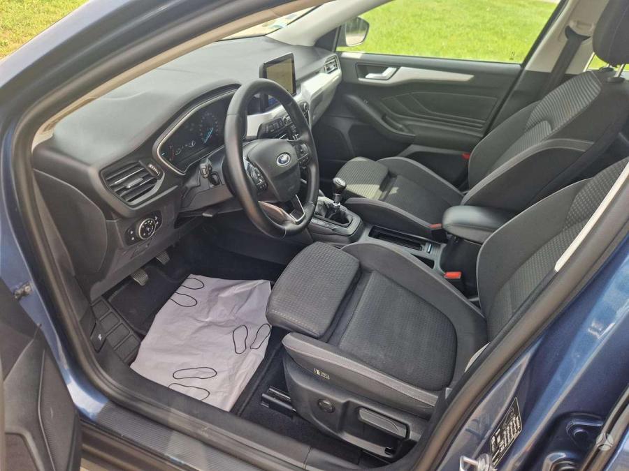 Zils Ford Focus 2021 Tauragė, ar dzinēja tilpumu 1.50 L un nobraukumu 243 tūkst. km par 7450 €, foto 8 vietnē AUTOMOTO.COM.LV