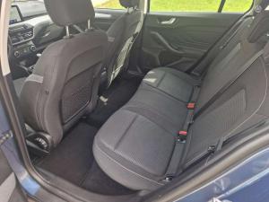 Zils Ford Focus 2021 Tauragė, ar dzinēja tilpumu 1.50 L un nobraukumu 243 tūkst. km par 7450 €, foto 9 vietnē AUTOMOTO.COM.LV