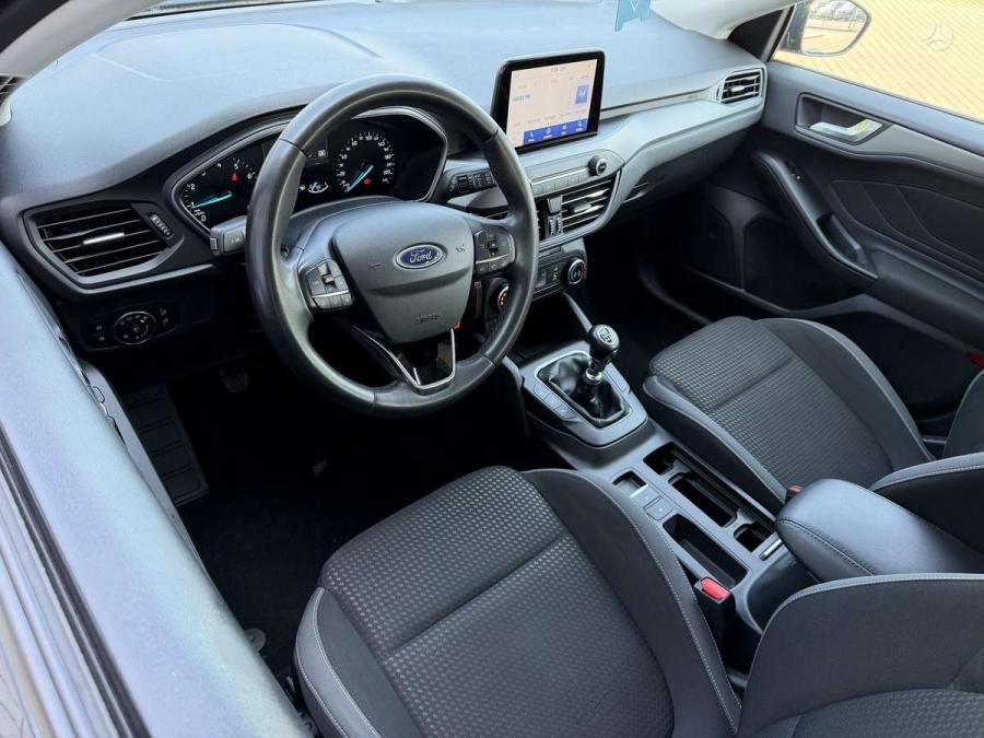 Zils Ford Focus 2022 Kauņa, ar dzinēja tilpumu 1.00 L un nobraukumu 193 tūkst. km par 9300 €, foto 6 vietnē AUTOMOTO.COM.LV