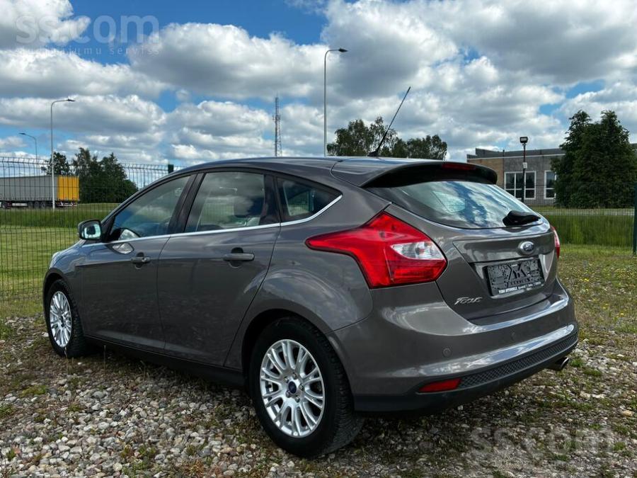 Brūns Ford Focus 2011 Saldus, ar dzinēja tilpumu 2.00 L un nobraukumu 199 tūkst. km par 5200 €, foto 5 vietnē AUTOMOTO.COM.LV