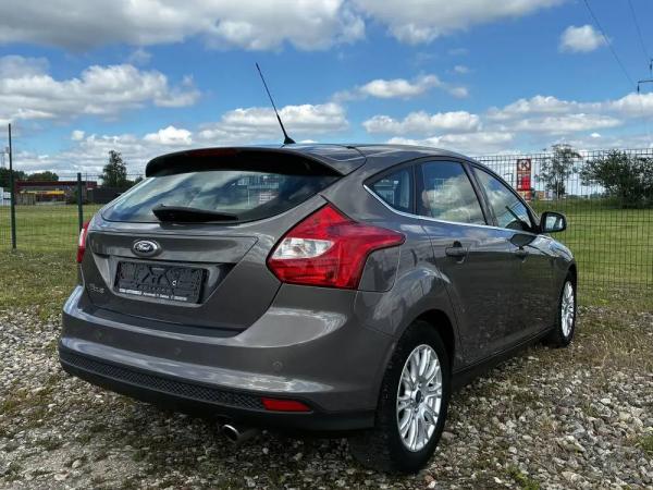 Brūns Ford Focus 2011 Saldus, ar dzinēja tilpumu 2.00 L un nobraukumu 199 tūkst. km par 5200 €, foto 2 vietnē AUTOMOTO.COM.LV