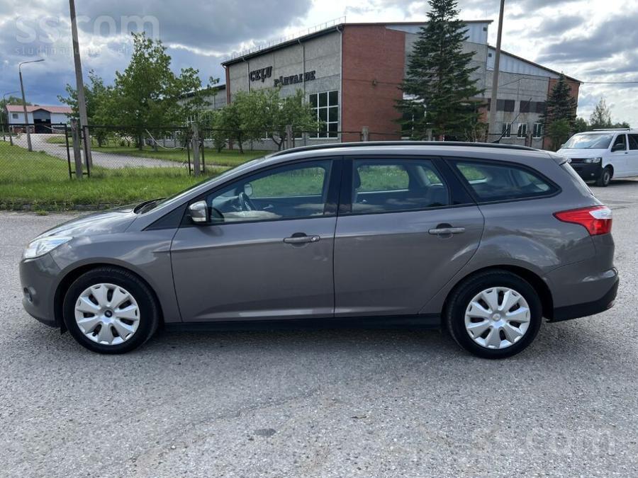 Brūns Ford Focus 2012 Cēsis, ar dzinēja tilpumu 1.60 L un nobraukumu 283 tūkst. km par 4300 €, foto 9 vietnē AUTOMOTO.COM.LV